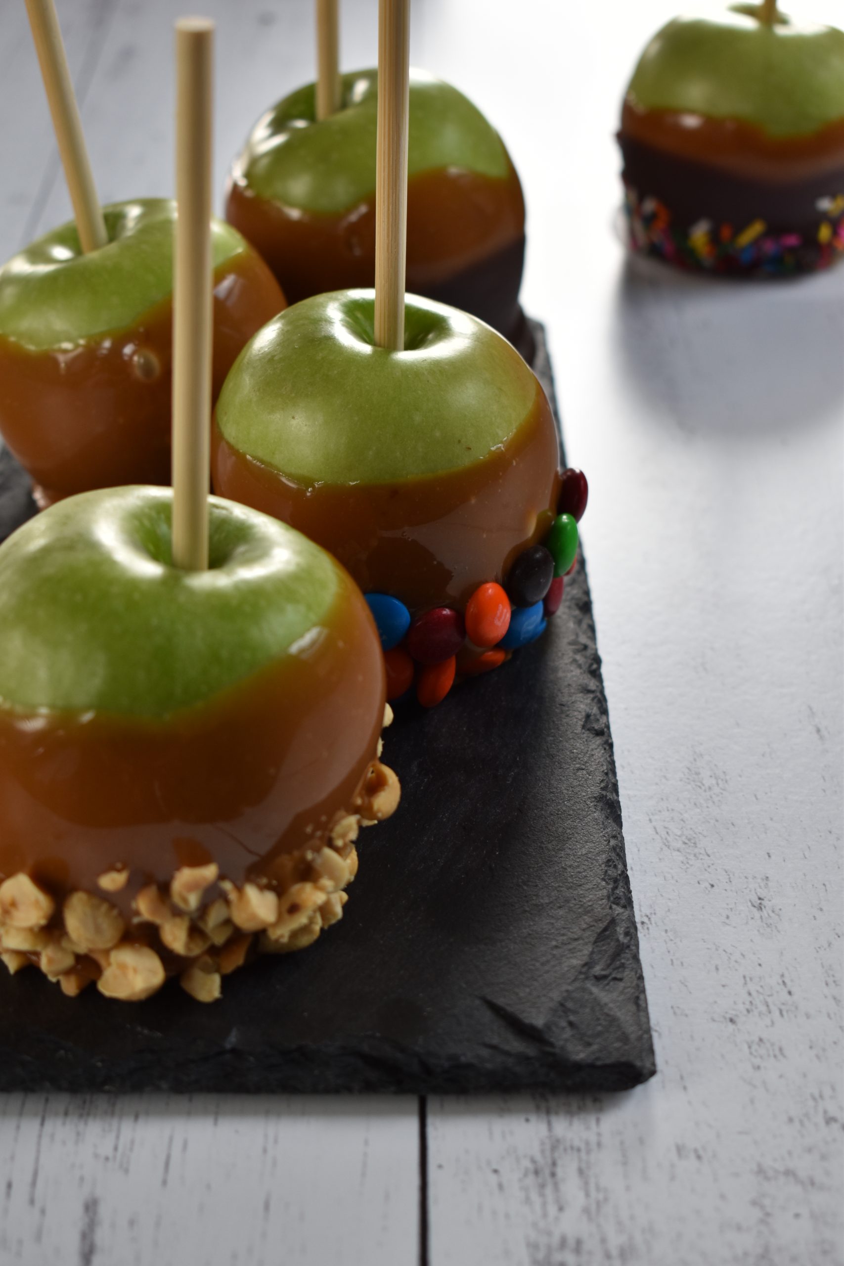 Easy Caramel Apples - Petit Apron
